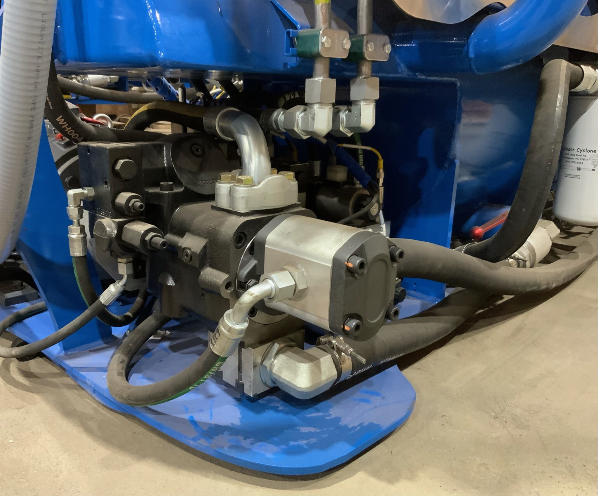 Efficient, Fast, & Safer Hydraulic Cylinder Repair Benches! - Cylinder ...